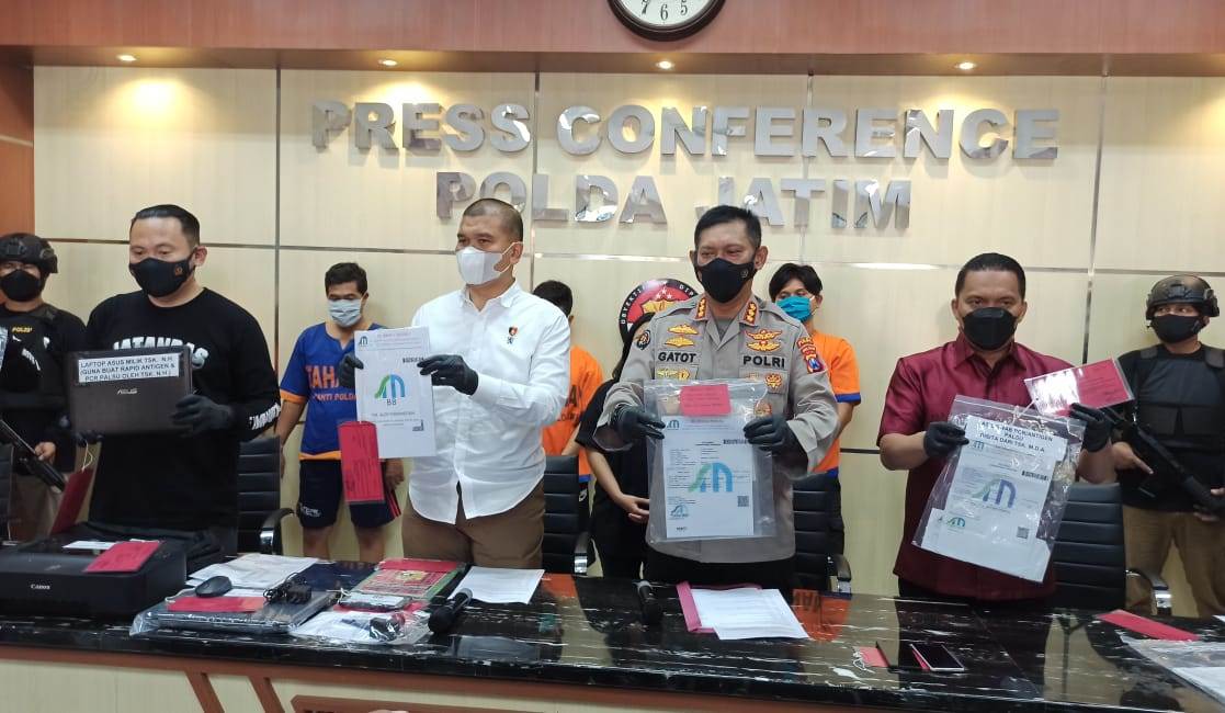 Subdit III Jatanras Ditreskrimum Polda Jatim Bongkar Sindikat Pembuat ... Subdit III Jatanras Ditreskrimum Polda Jatim Bongkar Sindikat Pembuat ...